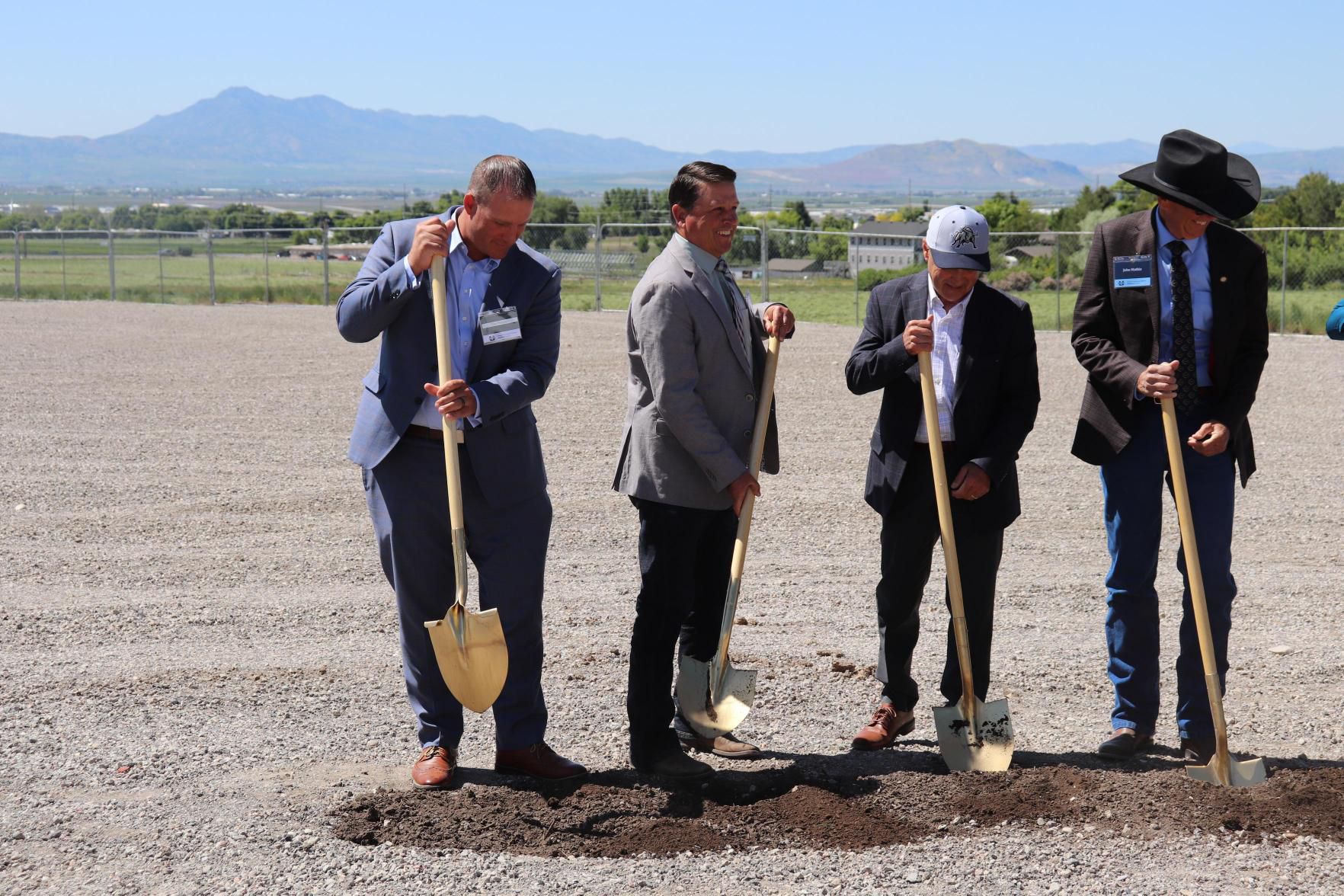USU Breaks Ground for Veterinary Medical Education Building
