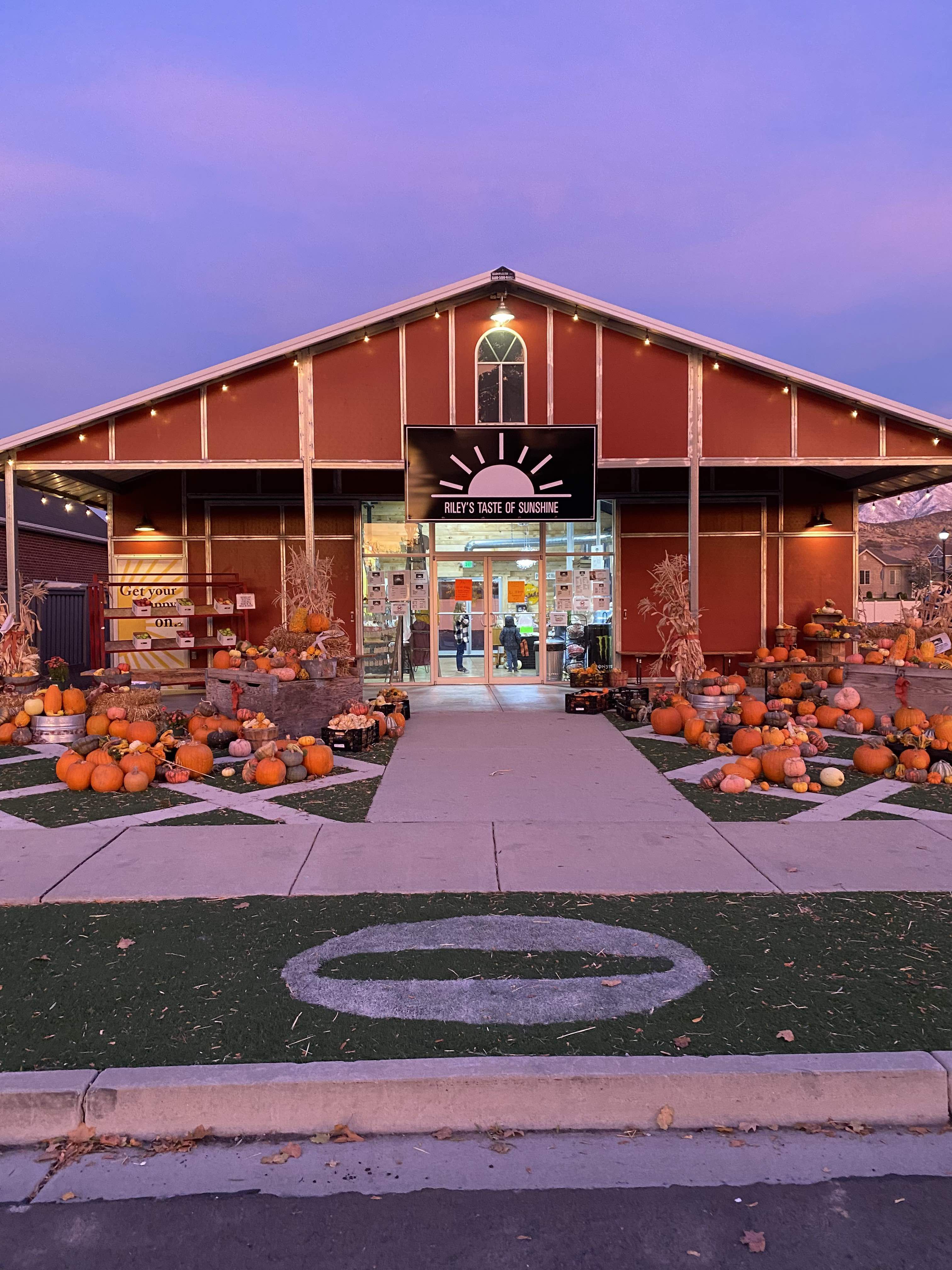 A Harvest of Memories: Riley Orchards Offers Up Local Fruit, Family ...