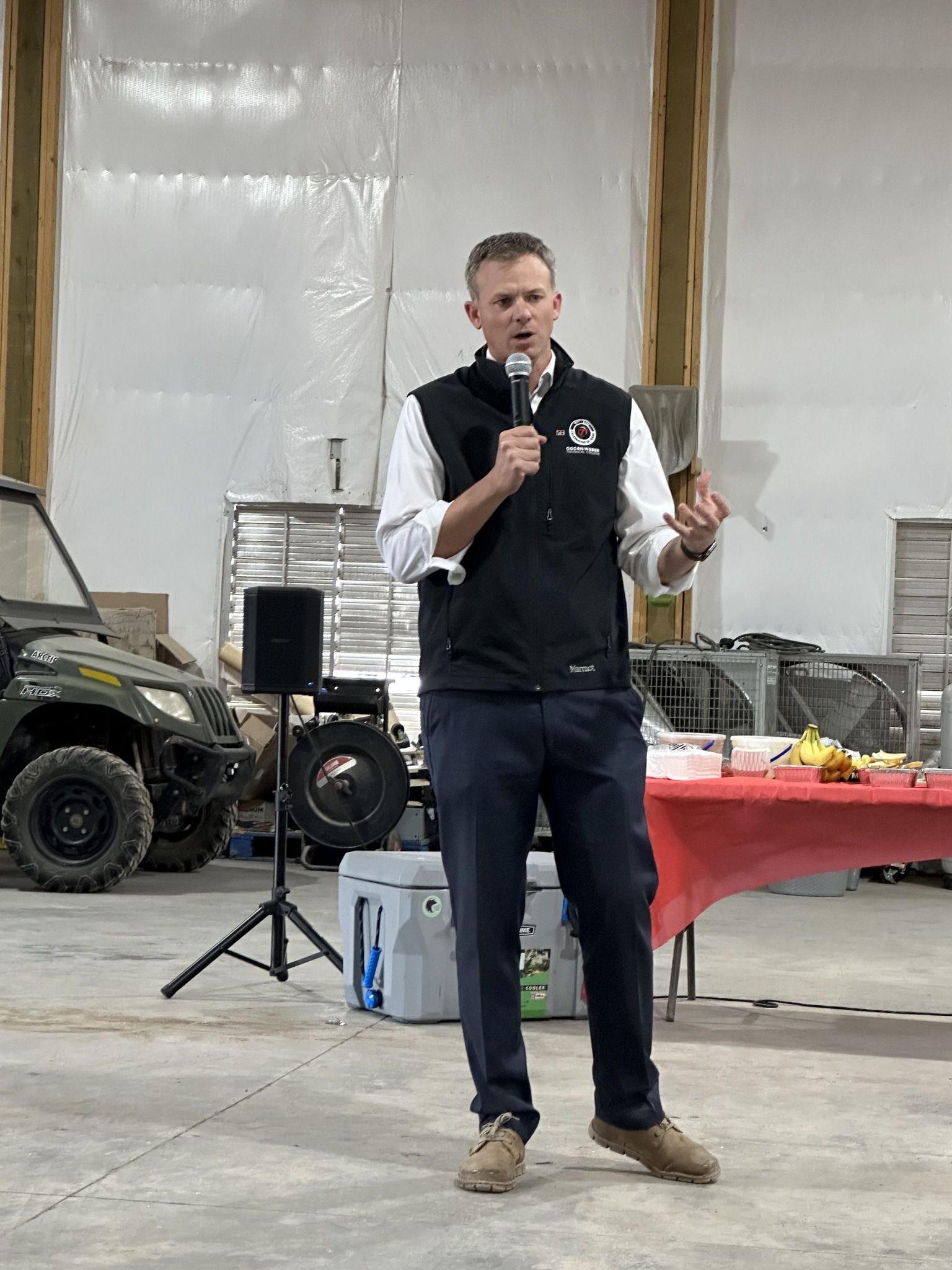 Rep. Blake Moore Visits with Young Farmers & Ranchers in Weber County